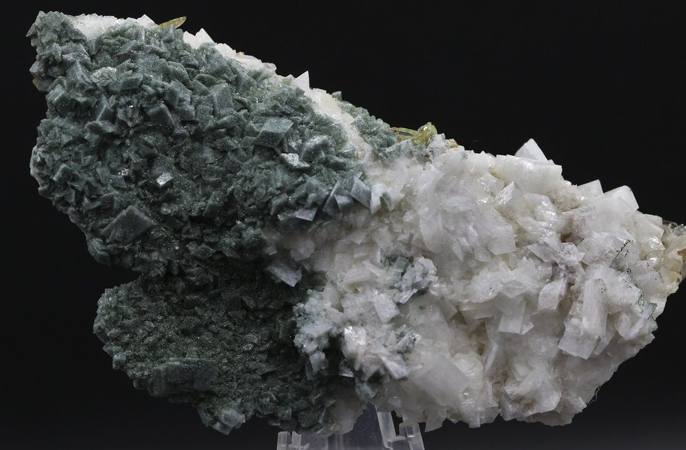 Titanit auf Adular, Lötschental (VS) (Gebraucht) in Endingen für CHF 15 ...