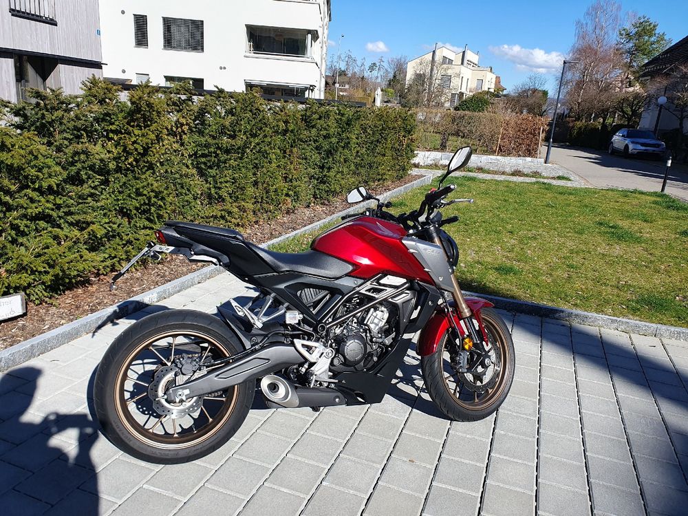 Honda CB125R 2021 (Gebraucht) in Egg b. Zürich für CHF 2500 – nur Abholung auf Ricardo kaufen