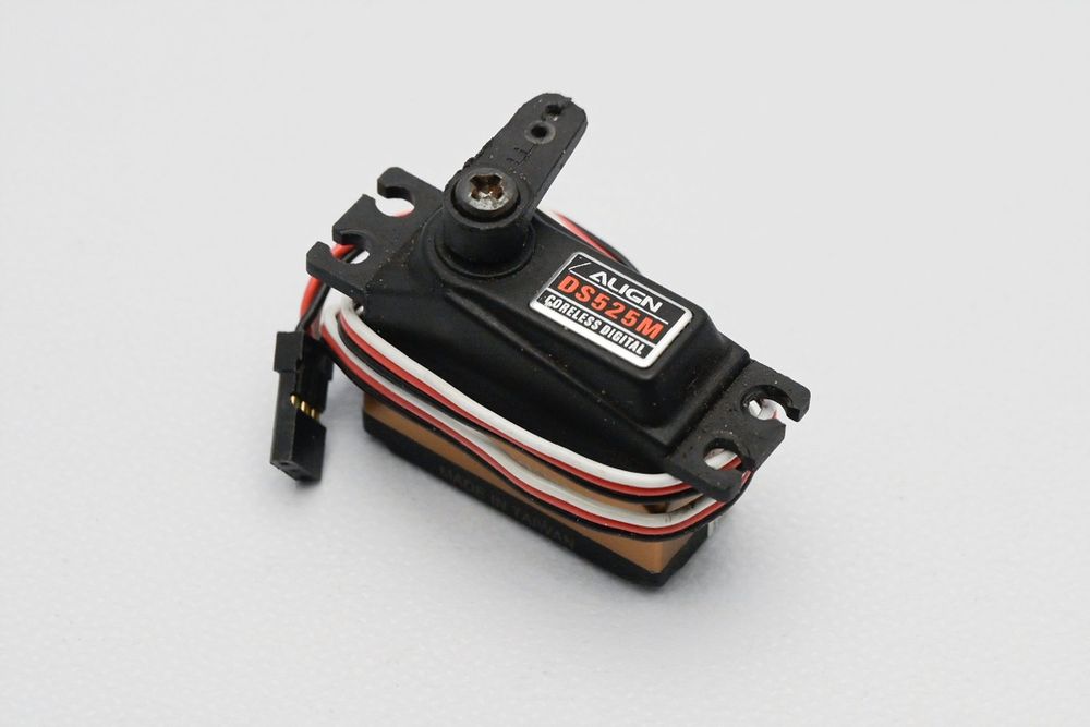 Servo Align DS525M (Heckservo) (Gebraucht) in Aarburg für CHF 18 – mit ...