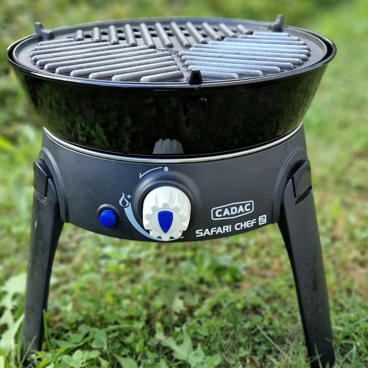 Camping Grill Cadac Safari Chef 2 LP plus 2 Gasflaschen (Gebraucht) in ...