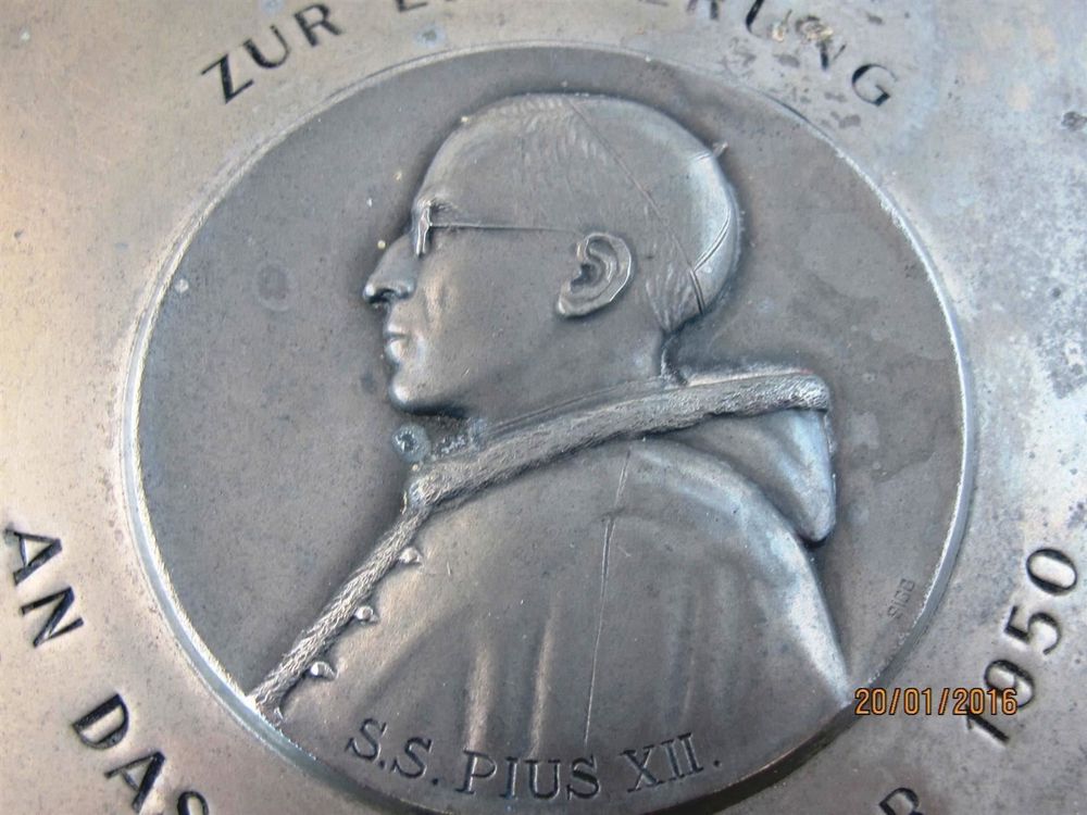 Wandteller Papst Pius XII Zur Erinnerung (Gebraucht) in für CHF 49 ...