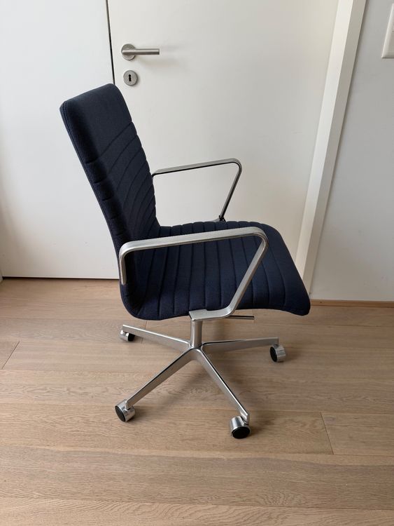 Fritz Hansen Oxford™ Klassik Bürodrehstuhl – Arne Jacobsen (Gebraucht ...