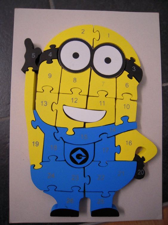 Minion Holz Puzzle (Gebraucht) in für CHF 3 – mit Lieferung auf Ricardo ...
