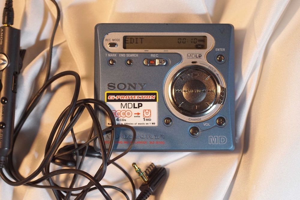 SONY MZ-R700 Portable Minidisc Recorder (Gebraucht) in St. Gallen für ...