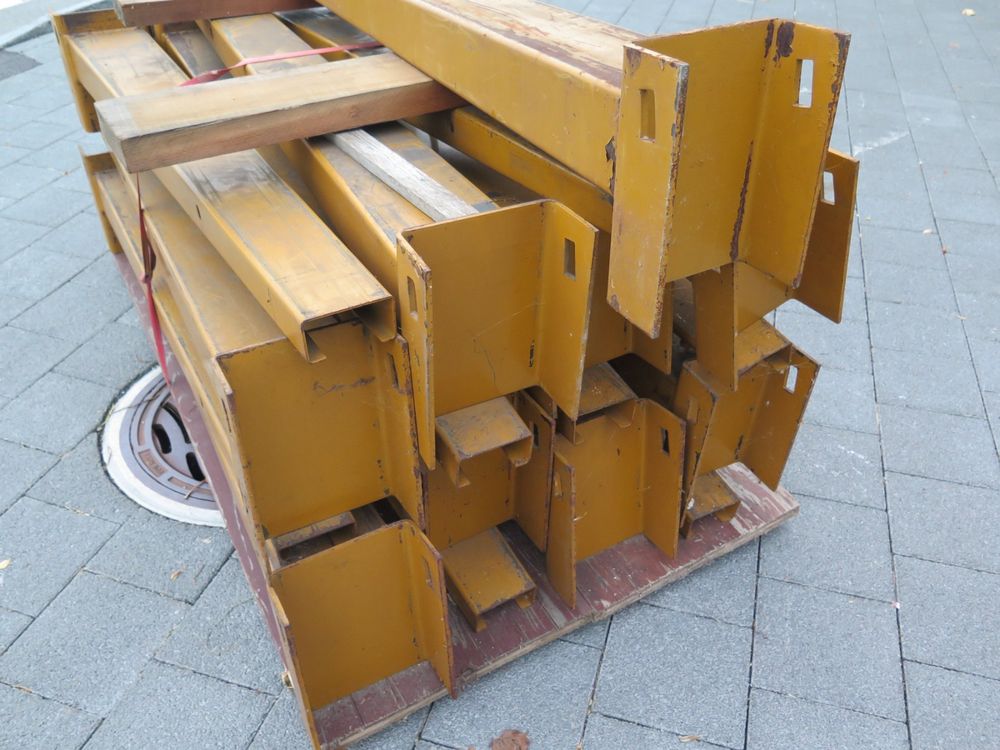 Sehr Robuste Kragarme für Kragarm Gestell ELVEDI 1 Posten (Gebraucht ...