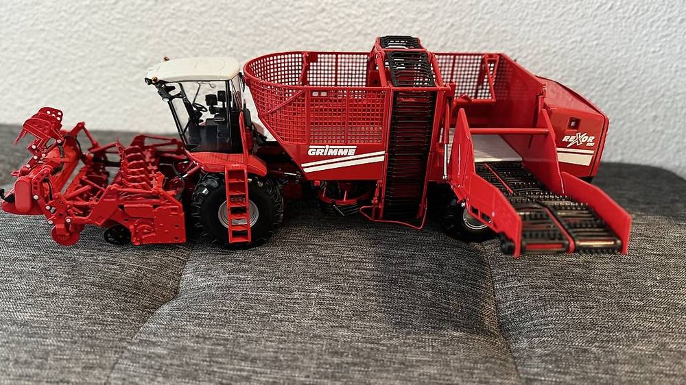 1:32 Grimme Rexor 620 Zuckerrübenernter Druckgussmodell (Gebraucht) in ...
