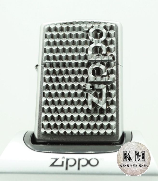 ZIPPO® SECRET LOGO - HEAVY - 3D - 2014- UNGEZÜNDET | Kaufen auf Ricardo