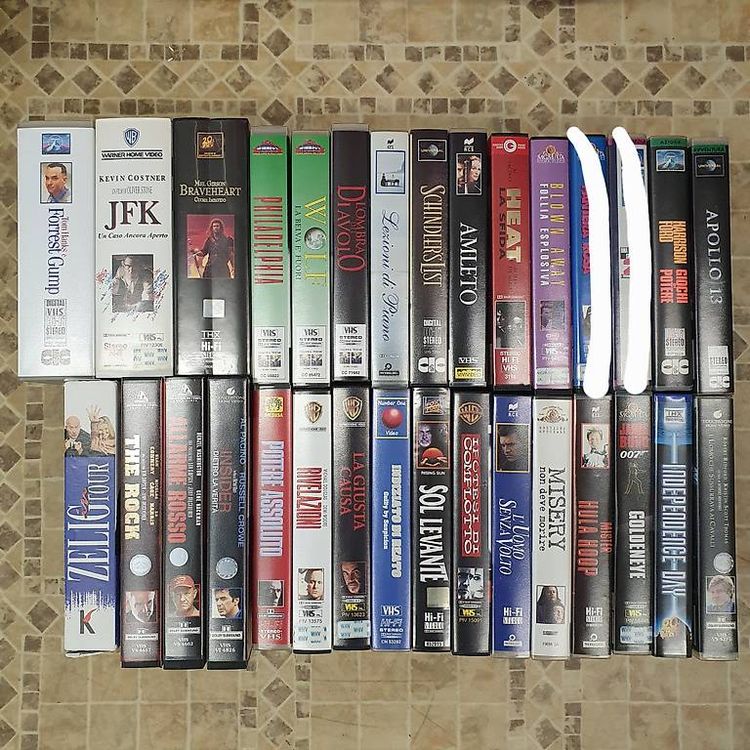 VIDEOCASSETTE VHS ORIGINALI FILM DIVERSI, 29 pzi (Gebraucht) in ...