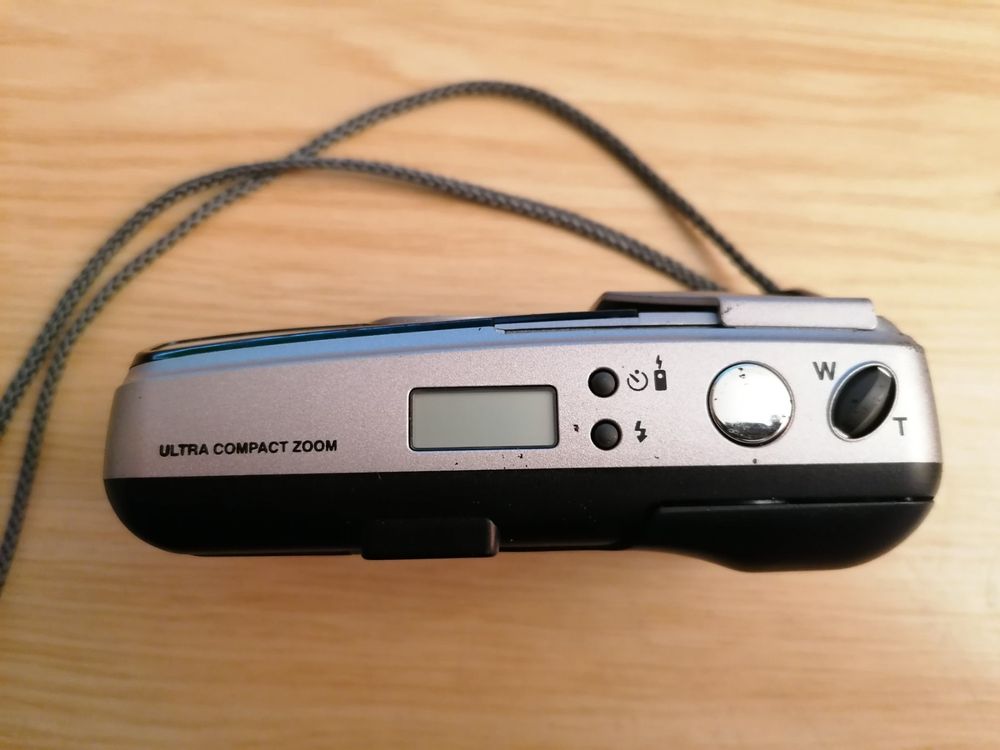 Olympus AF Superzoom 38--80mm kompaktkamera. (Gebraucht) in Biel ...