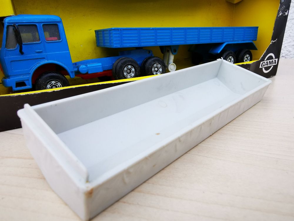 2 Stück GAMA 1/60 Mercedes LKW in Orig.verpackung 70er Jahre | Kaufen auf Ricardo