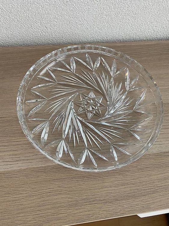 Plat en Crystal (Neu (gemäss Beschreibung)) in Boudry für CHF 20 – nur ...