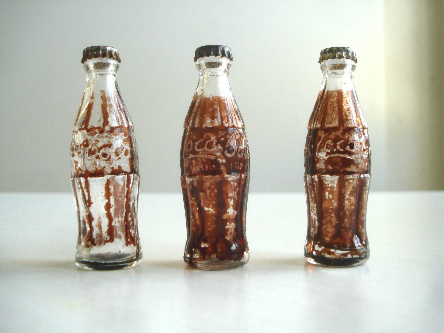 Alte Coca-Cola Miniaturflaschen aus Glas 6,5 cm (Gebraucht) in Urdorf ...