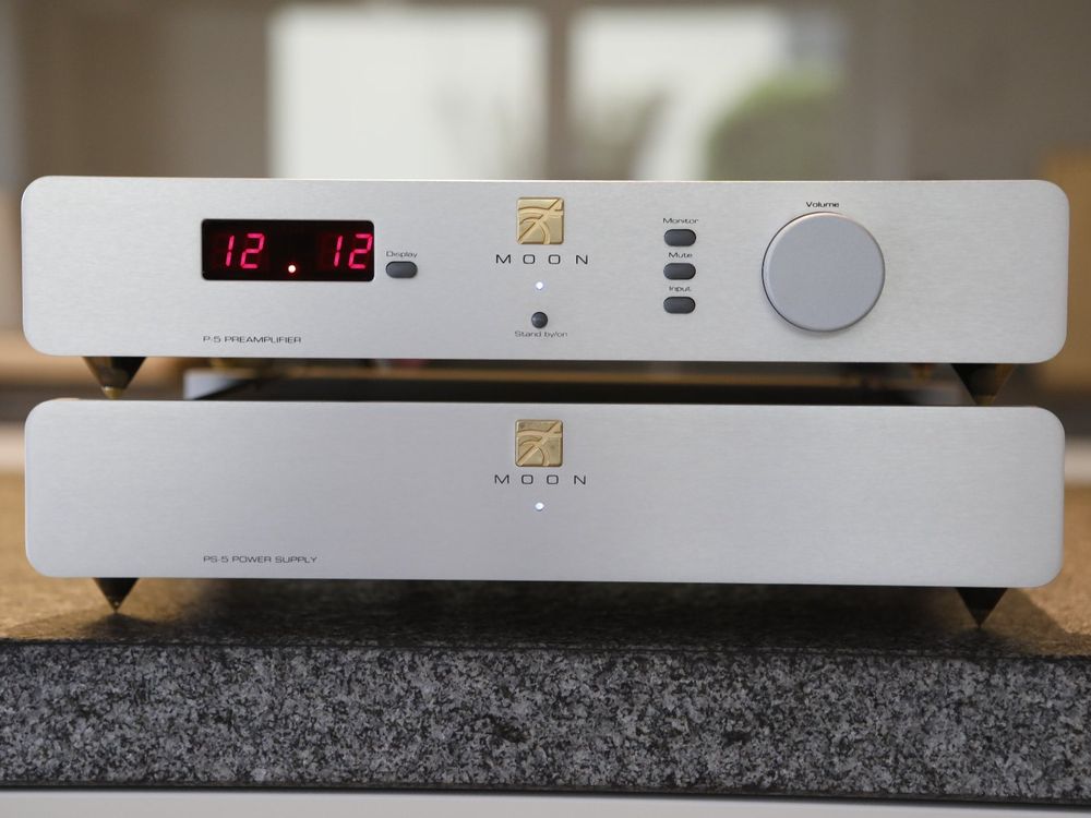Simaudio MOON P-5 Dual-Mono Preamplifier (Gebraucht) in Embrach für CHF ...