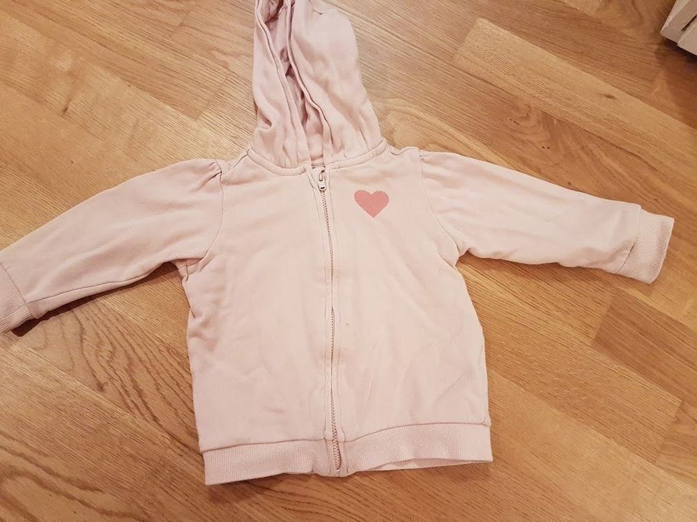 Mädchen Sweatjacke / Jäggli Gr. 80 (Gebraucht) in Buchberg für CHF 4 – mit Lieferung auf Ricardo ...