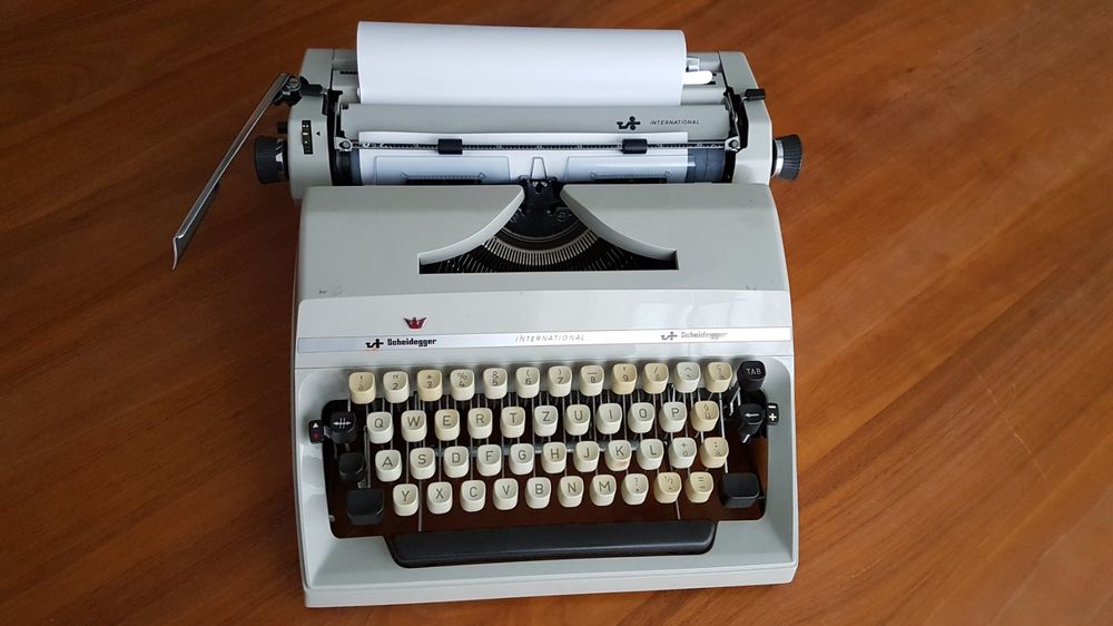Schreibmaschine Scheidegger International | Kaufen auf Ricardo