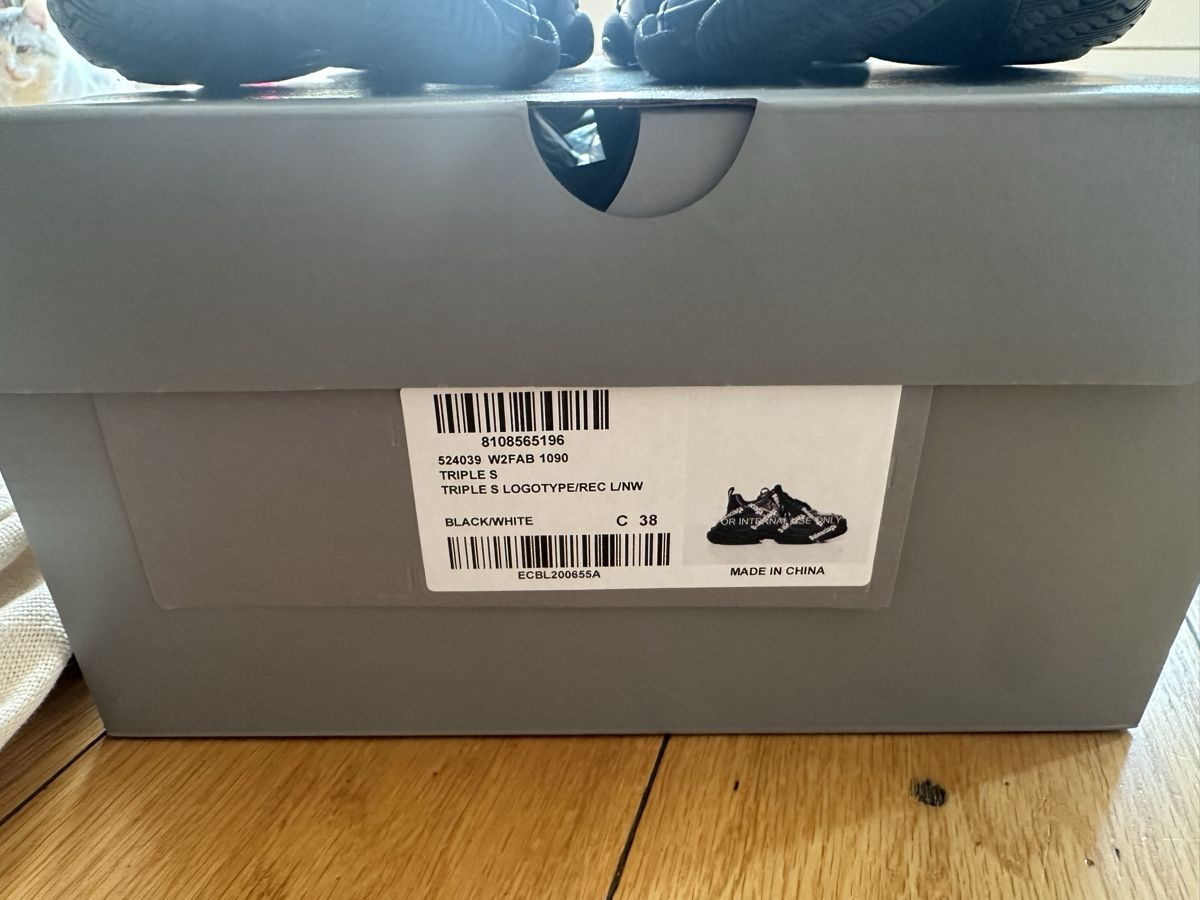 Balenciaga Triple S logo sneakers 38 size (Neu (gemäss Beschreibung ...