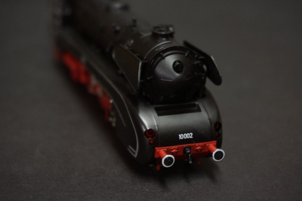 Rivarossi H0/DC Dampflok BR 10 002 der DB in OVP (Neu und originalverpackt) in Kerns für CHF 125 ...