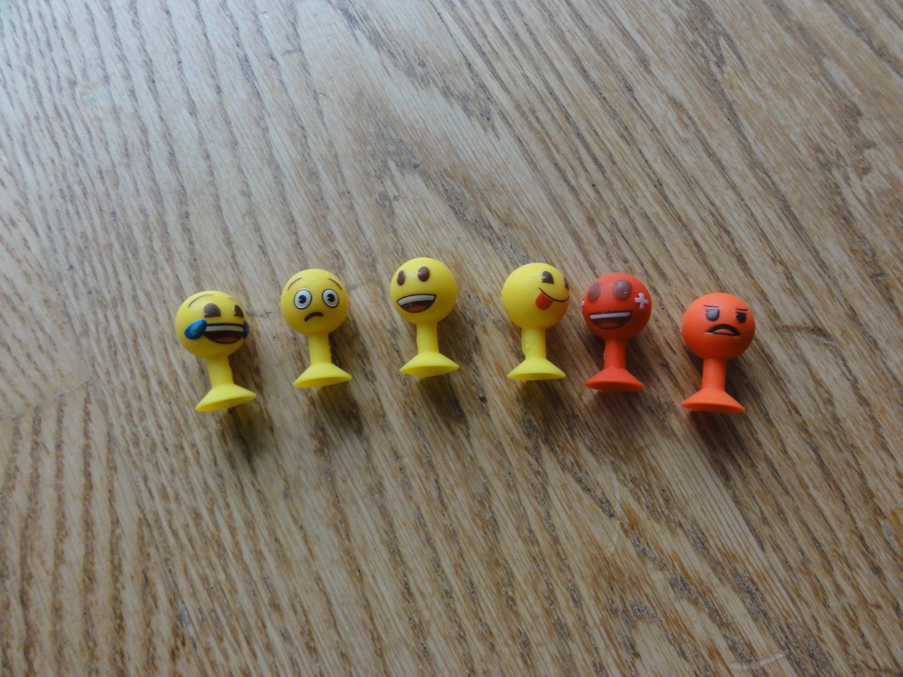 Coop Saugnapf Figuren Emojis 6 Stk Gebraucht In Riedholz F r CHF 1