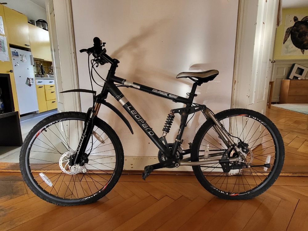Full Suspension Mountain Bike Leopard (Gebraucht) in Zürich für CHF 100 ...