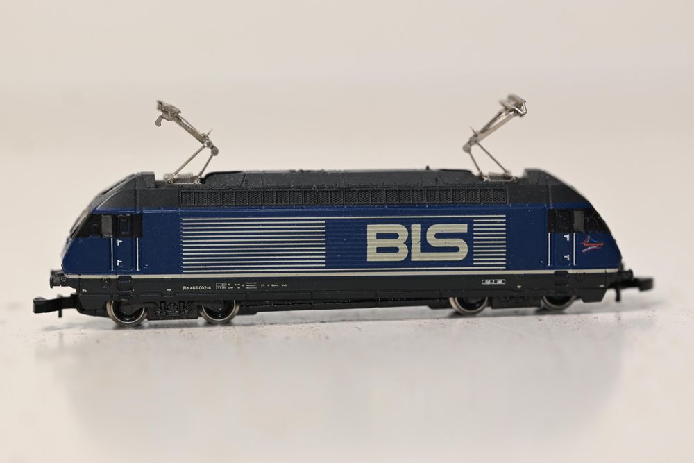 Re 465 BLS Märklin 88448 Spur Z mit OVP , läuft (Gebraucht) in Laupen ...