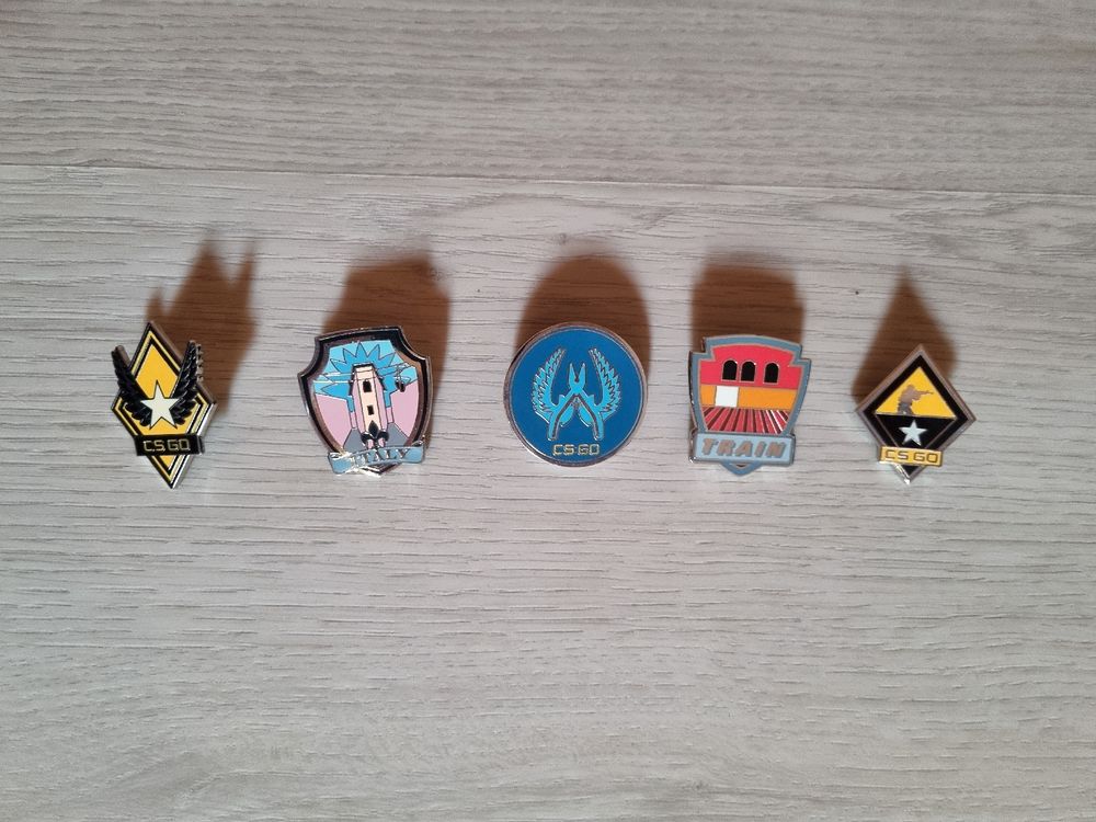 CS GO Pins 1 Serie ohne Produkt Key | Kaufen auf Ricardo