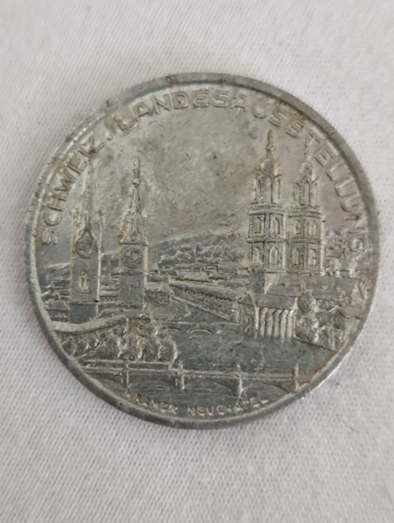 Medaille Zürich Aluminium Pavillon 1939 Münze (Gebraucht) in Volken für CHF 5 – mit Lieferung ...
