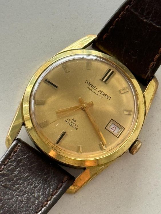 Daniel Perret Automatic läuft (Gebraucht) in für CHF 12 – mit Lieferung ...