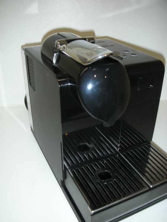 Delonghi Lattissima EN520 B Nespresso- maschine schwarz 20- (Gebraucht ...