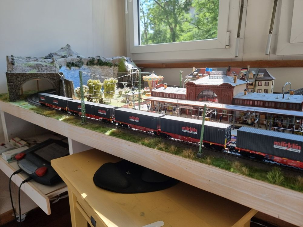 Loco. classe G 2000 BB (Marklin 37217) + 5 Wagons containers (Gebraucht ...