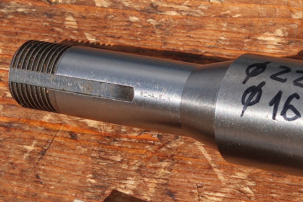 Schaublin W20 Spanndorn Ø 30 / 22 /16mm mit Sägeblatt 80mm (Gebraucht) in Biel/Bienne für CHF 59 ...