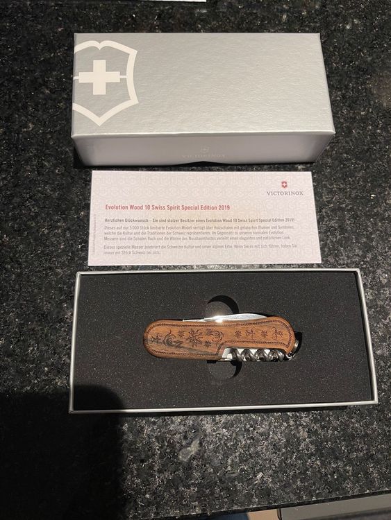 Victorinox Evolution Wood 2019 | Kaufen auf Ricardo