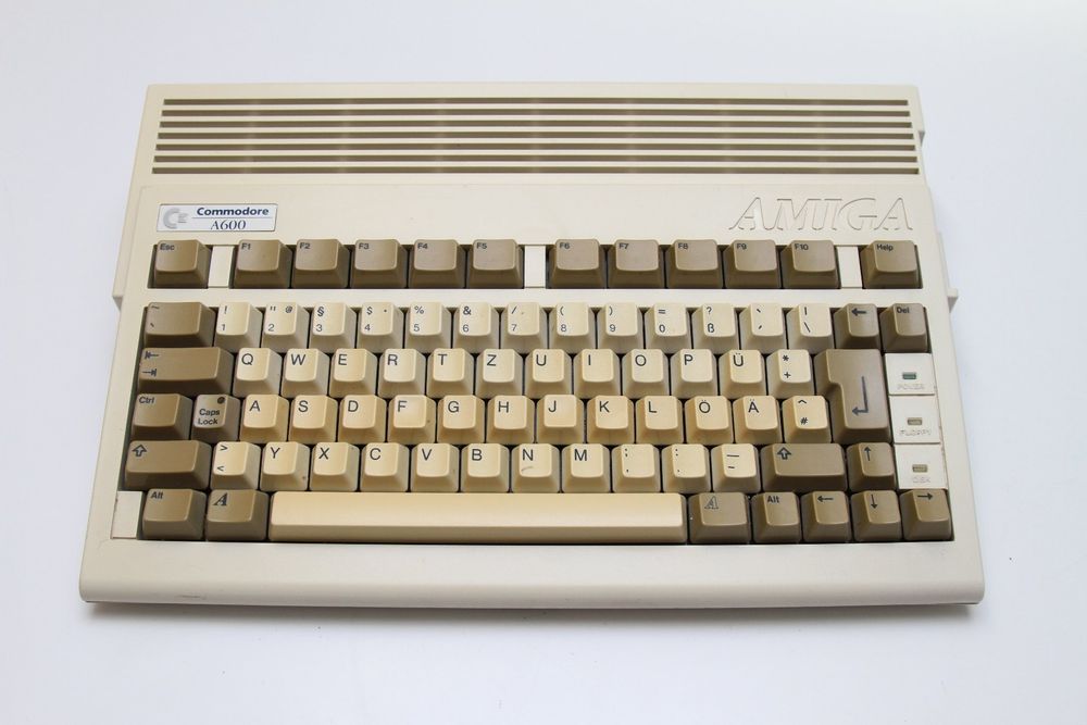 Amiga 600 (Gebraucht) in Basel für CHF 351 – mit Lieferung auf Ricardo ...