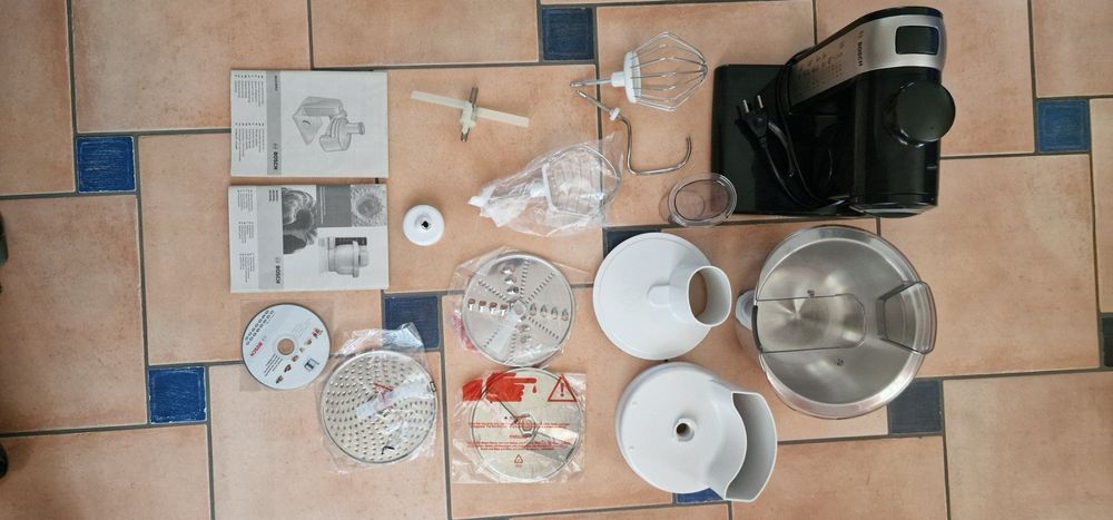 Bosch Multifunktional Küchenmaschine MUM48A1/05 mit Zubehör (Gebraucht ...