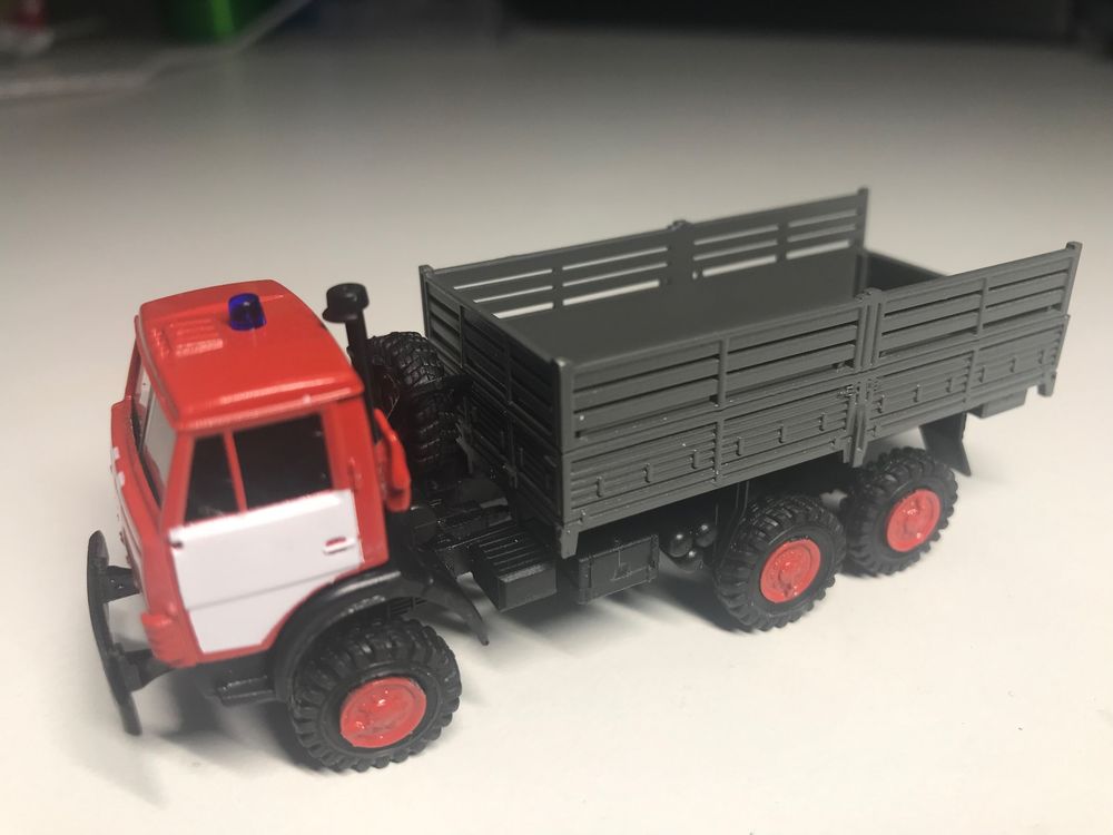 KAMAZ 5310 Pritsche hoch 1/87 (860) | Kaufen auf Ricardo KAMAZ 5310 Pritsche hoch 1/87 (860) | Kaufen auf Ricardo