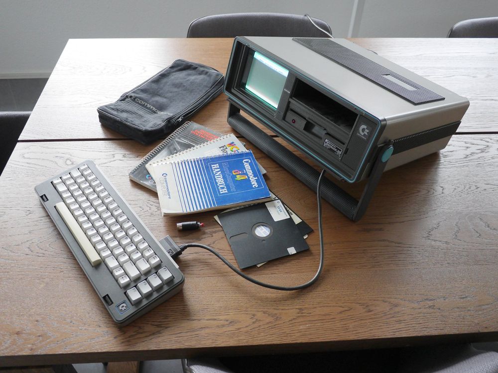 Commodore SX-64 Executive (Gebraucht) in Dietwil für CHF 750 – nur ...