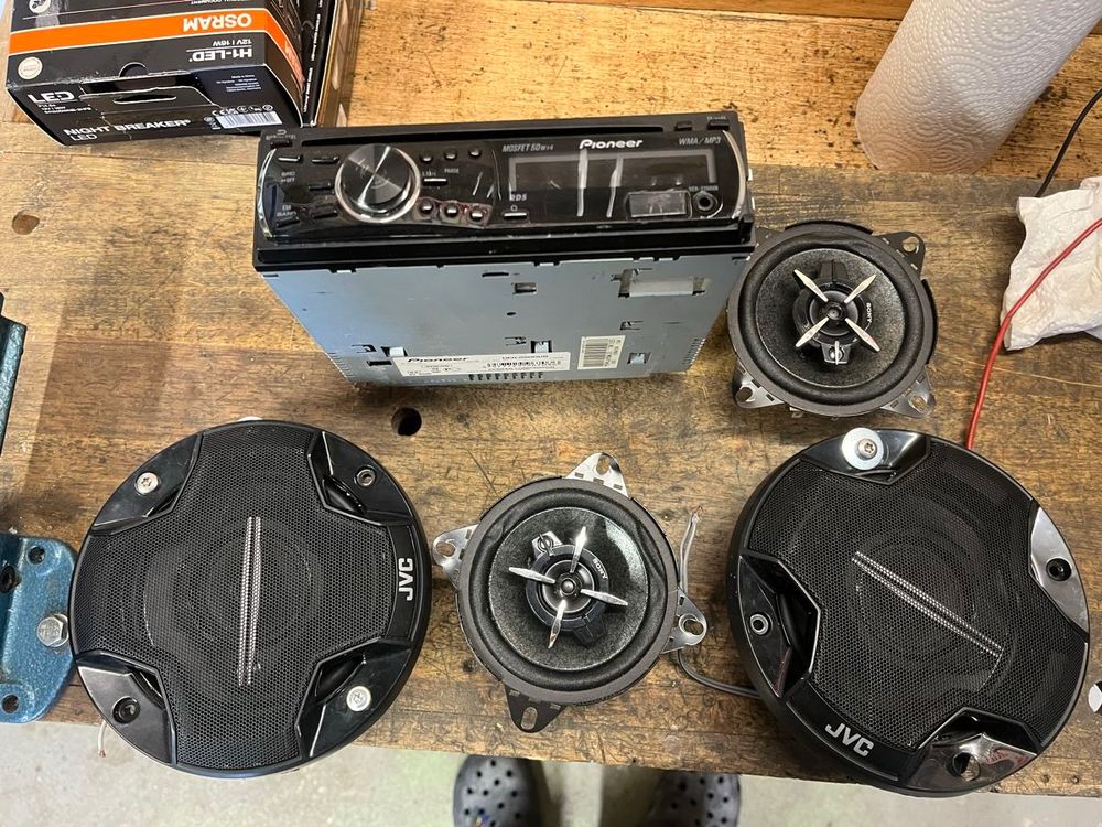 Pioneer Autoradio mit Lautsprecher 1 DIN (Gebraucht) in Wolfhalden für ...