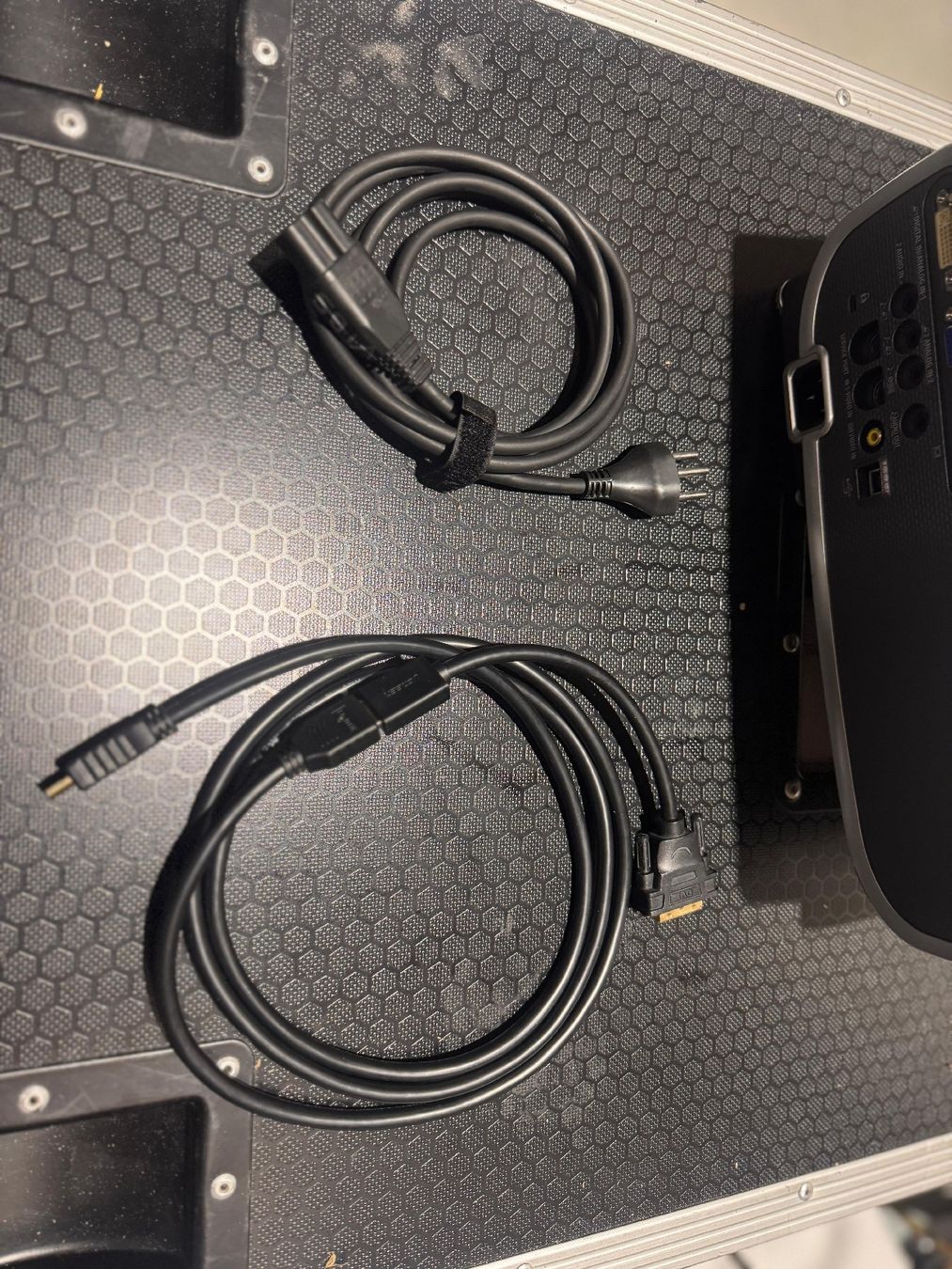 Canon X700 Projektor - (Gebraucht) in Chur für CHF 33 – mit Lieferung ...