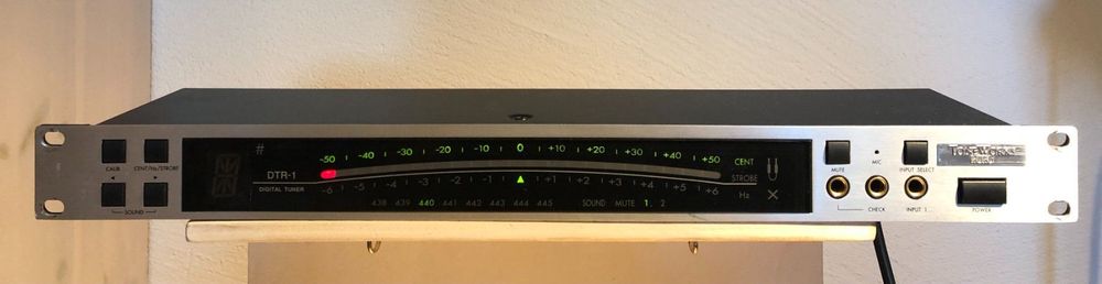 Korg DTR-1 Digital Tuner (Gebraucht) in Rifferswil für CHF 70 – mit ...