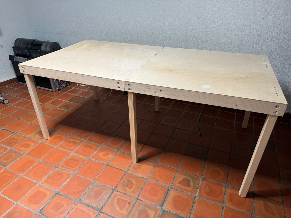 Der Prak-Tisch Holztisch 2 m x 1 m, 80 cm hoch (Gebraucht) in Zug für ...