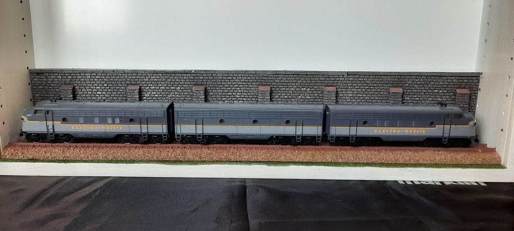 Märklin 3349 Diesel-Elektrolok GM EMD F7 (Gebraucht) in Berikon für CHF ...