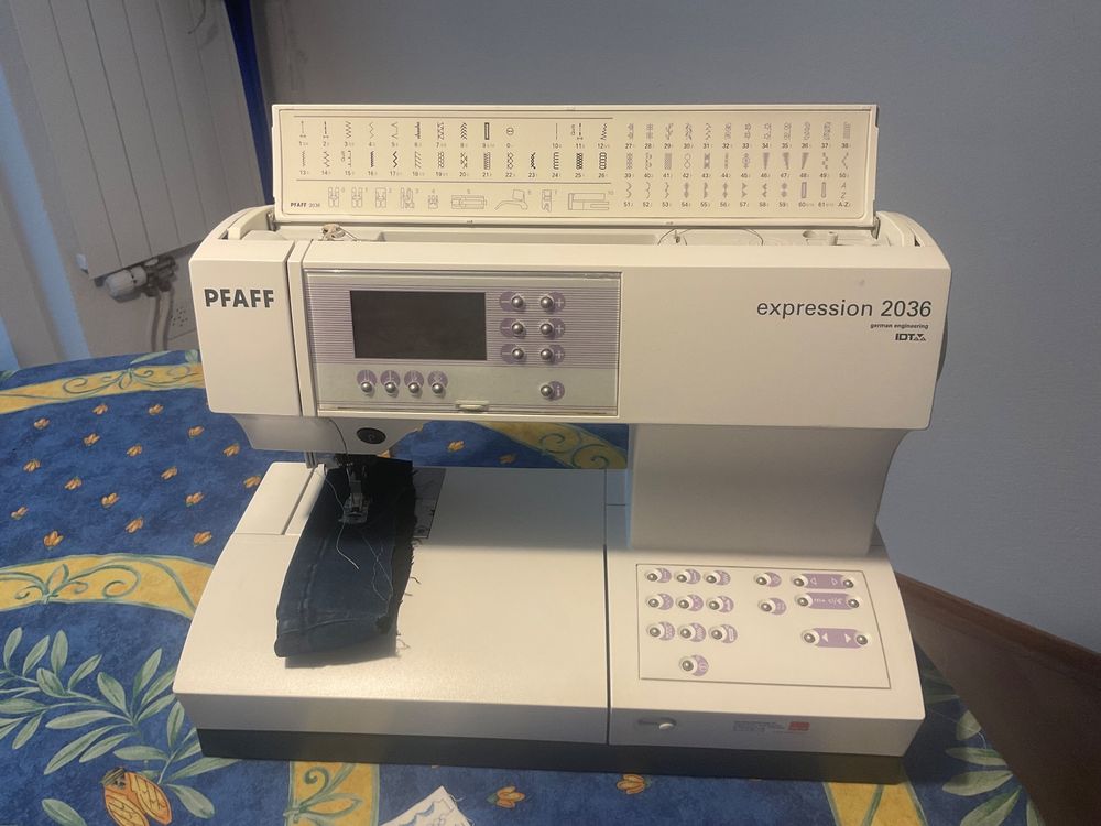 Nähmaschine Pfaff expression 2036 gebraucht (Gebraucht) in Thalwil für ...