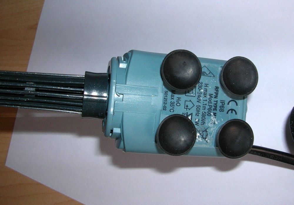 Wasserpumpe Rena Flow 600 (Gebraucht) in Niederglatt ZH für CHF 21 ...