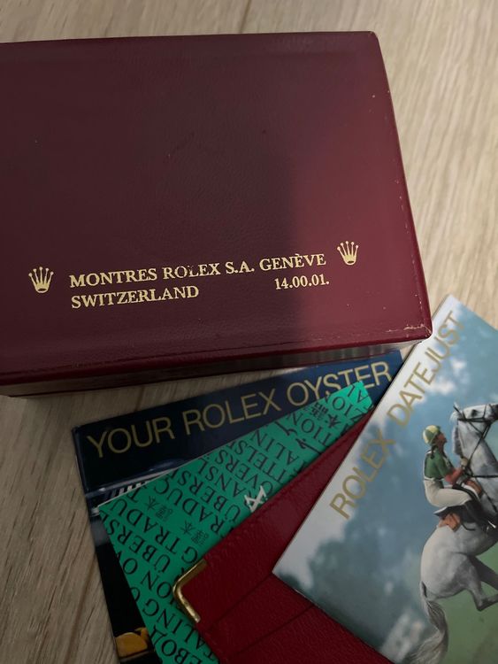 Rolex Box Set aus 1988 1989 Modell 14.00.01 | Kaufen auf Ricardo