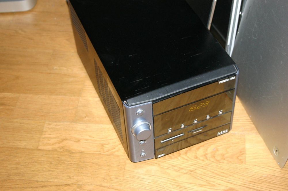 Vintage MSI Mediacenter mit XP Professional neu installiert (Gebraucht ...