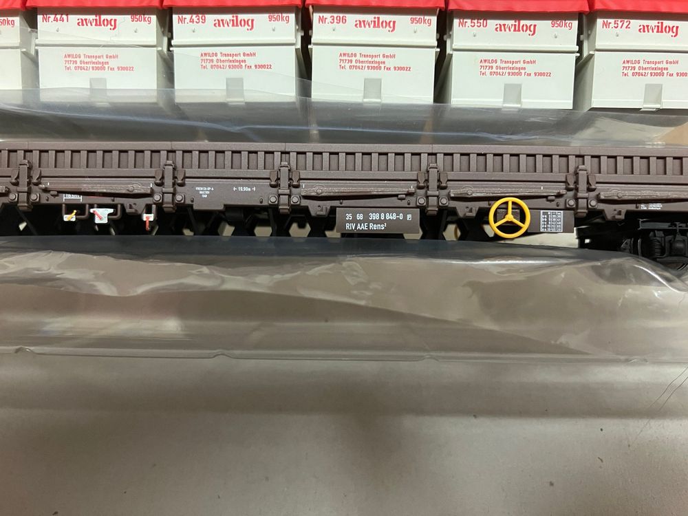 Märklin 47029-01 Niederbordwagen Rens der AAE, mit Ladung H0 (Neu ...