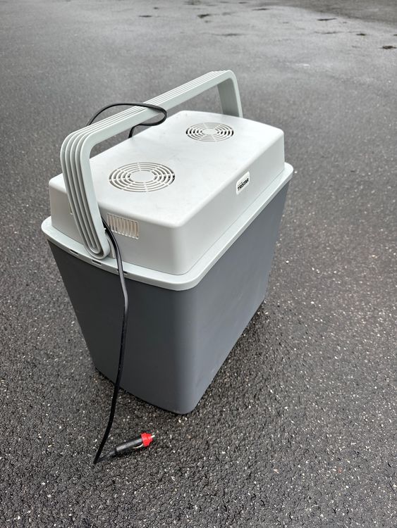 Neuwertige Kühlbox Tristar 12V (Gebraucht) in Unterterzen für CHF 35 – nur Abholung auf Ricardo ...