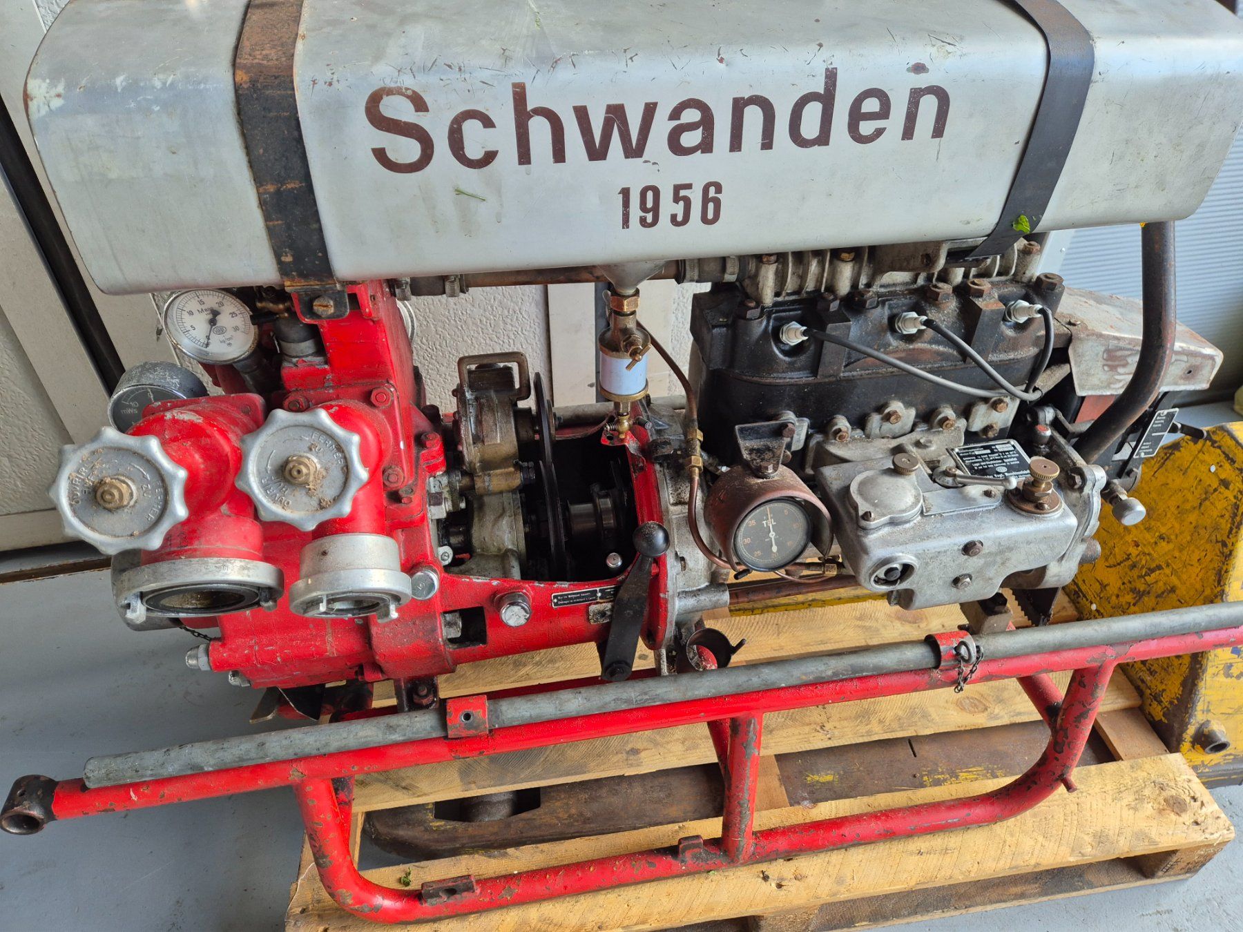 Feuerwehrpumpe Schwanden 1956, Vogt-Pumpe (Gebraucht) in gossau für CHF 168 – nur Abholung auf ...
