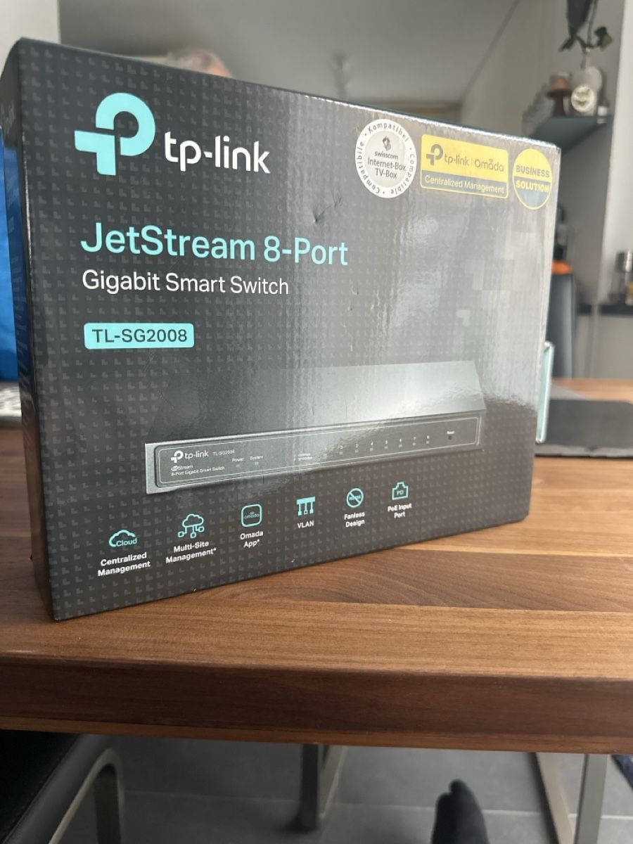 TP-Link JetStream 8-Port Gigabit Smart Switch TL-SG2008 (Neu und ...