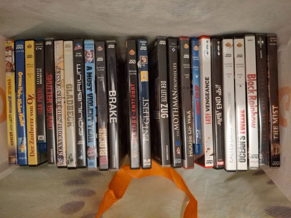 🎬 80 DVDs + Monty Python Box – grosses Film-Set (Gebraucht) in ...