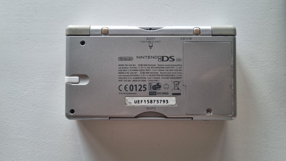 Nintendo DS Lite Konsole + Spielkarte mit 430 Spiele | Kaufen auf Ricardo